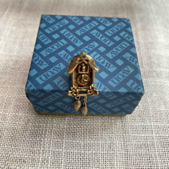 Avon | Jewelry | Avon Cuckoo Clock Pin | Poshmark